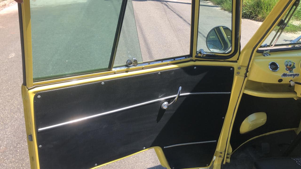 VW T1 pick up | 1974 | yellow | 1500cc - Kombi Kings